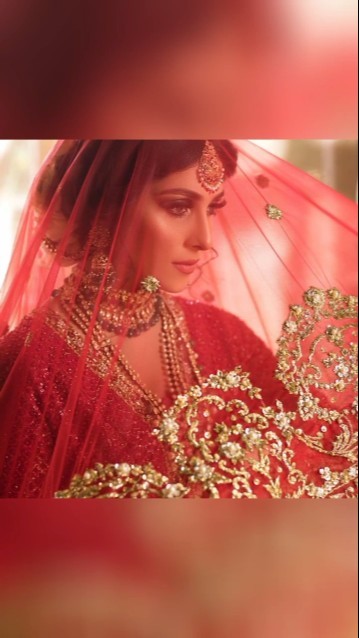 most beautiful Aiza Khan bridal and soft makeup #aizakhan#aizakhanshort ...