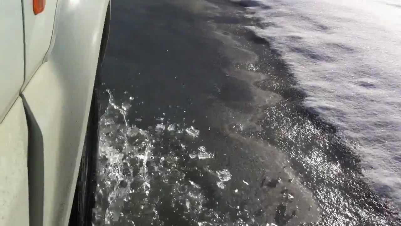 Cruce Rio el Plomo congelado a Las termas del plomo - YouTube