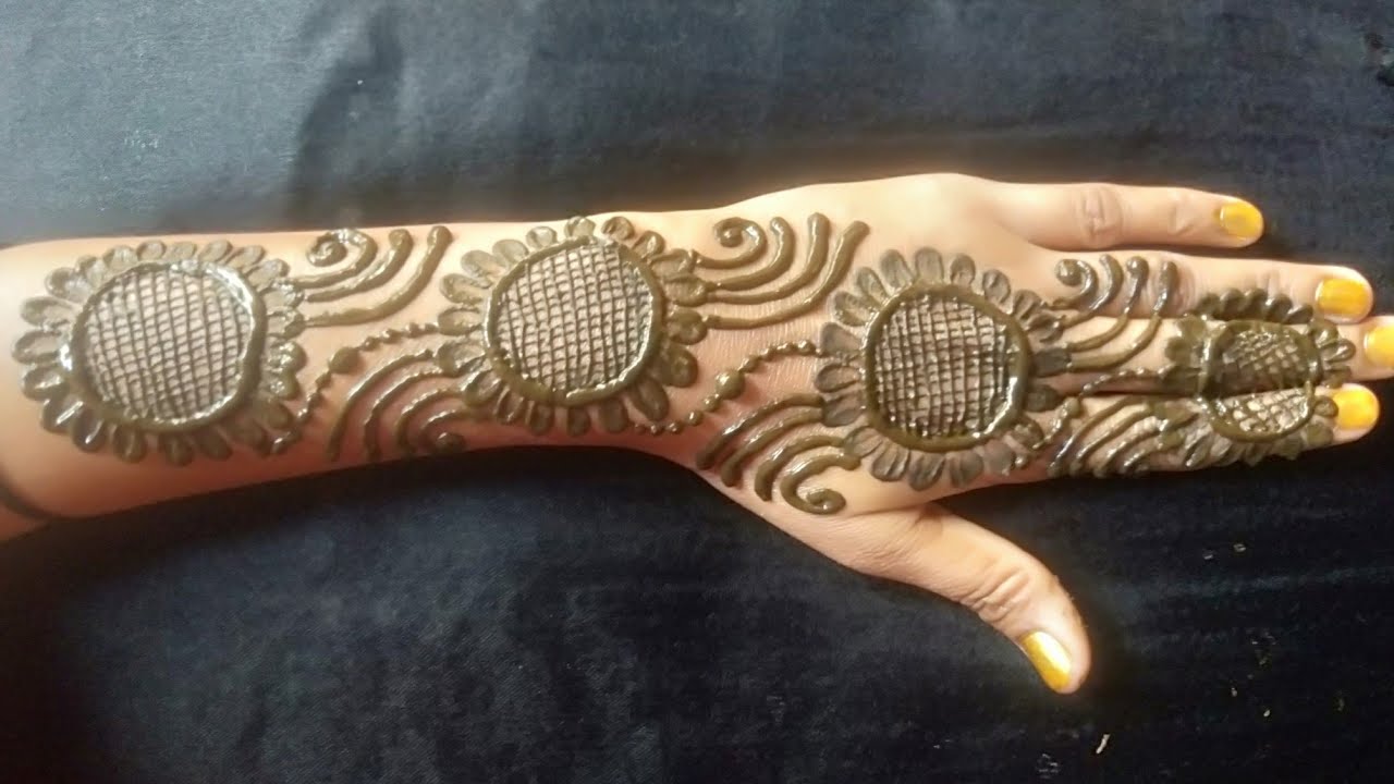 Aasan tric se lagaen Sundar Arabic mehandi design for back hand ...