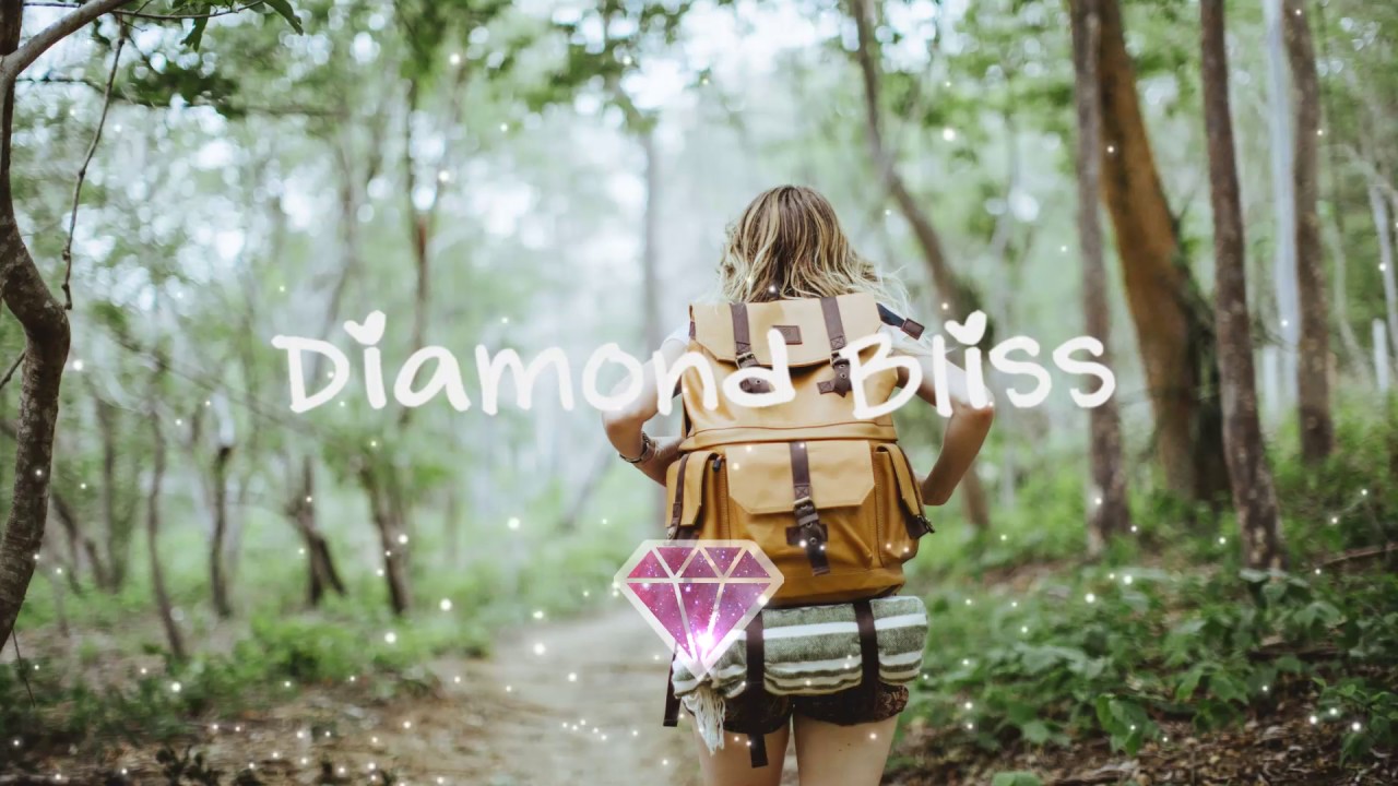 Jane XØ - Love Me - YouTube