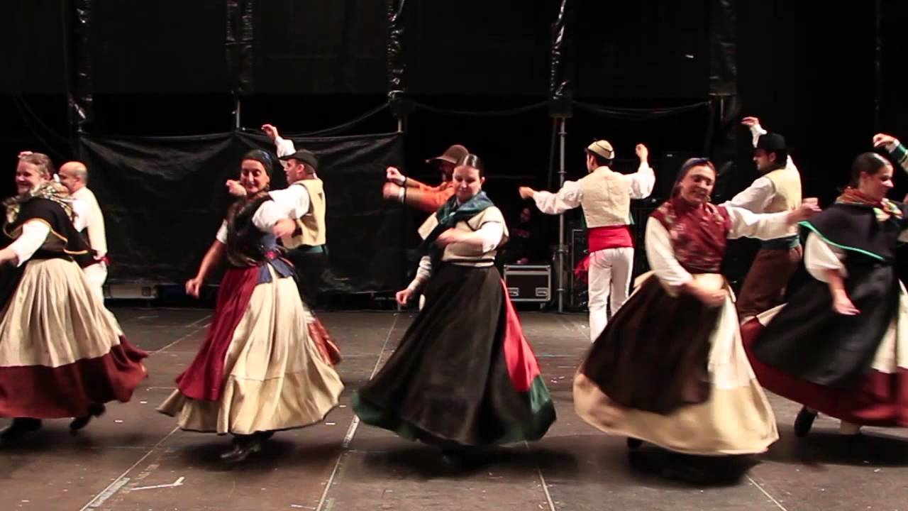 Xota de Sabaxáns (Mondariz) - YouTube