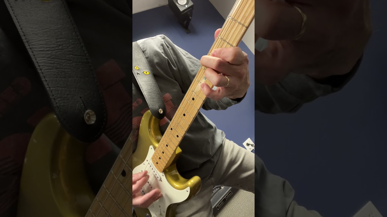 Lunch Time Lesson G#dim7 #littlewing #guitar #guitarist #chords # ...