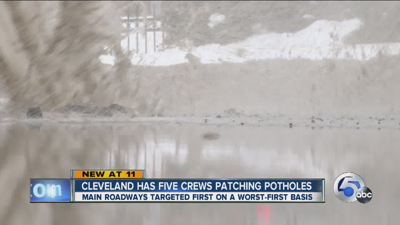 Cleveland crews begin process of patching potholes - YouTube