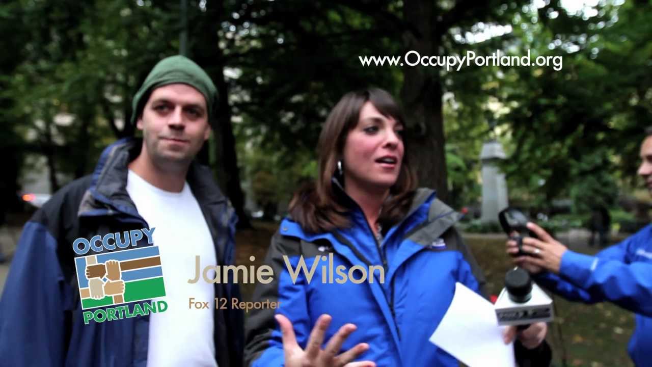 Fox 12 Reporter to Occupy Portland "I am One of You" - YouTube