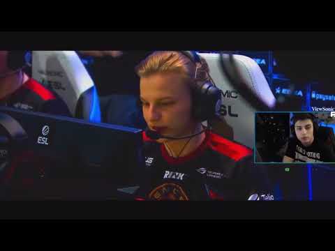 BERK RİP TEPE - Best Of Team ENCE Videosunu İzliyor !!!
