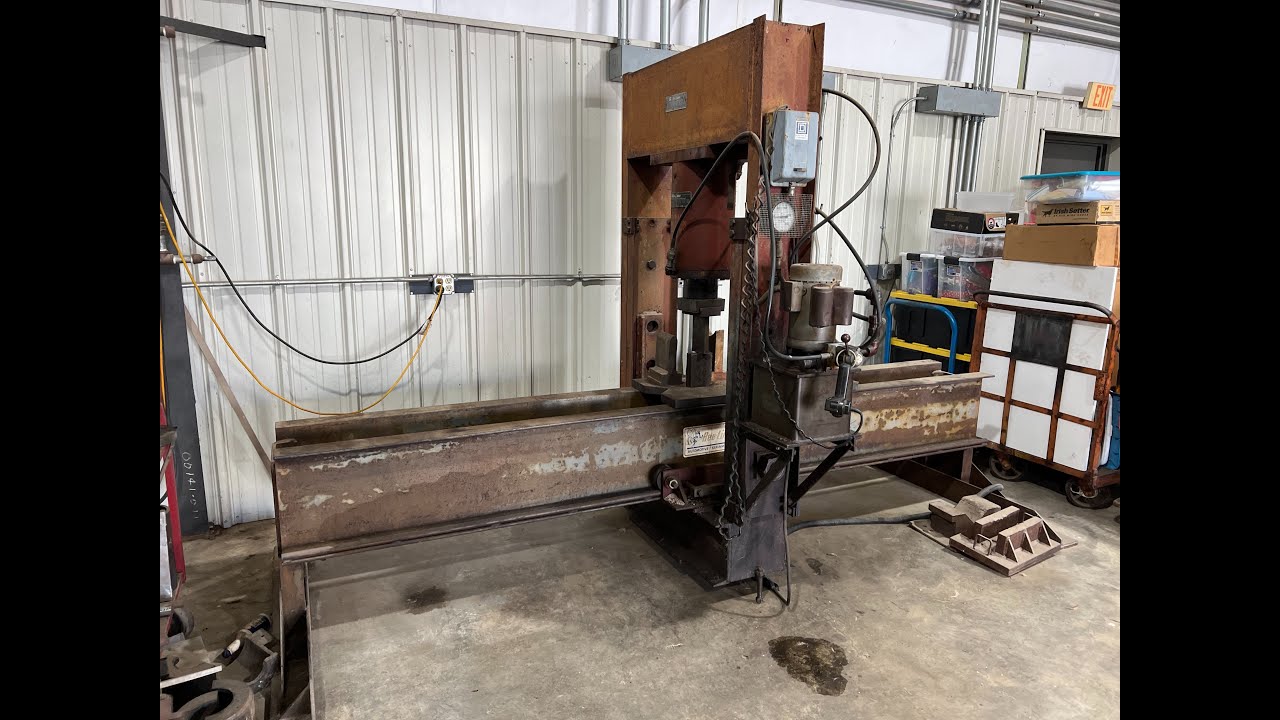 Bee Line 250 Ton Press - YouTube