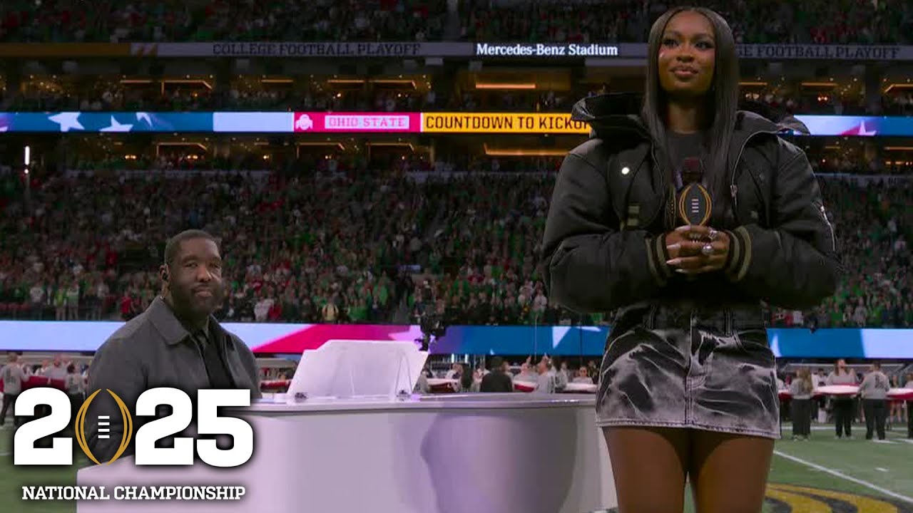 Coco Jones performs the National Anthem before the CFB National ...