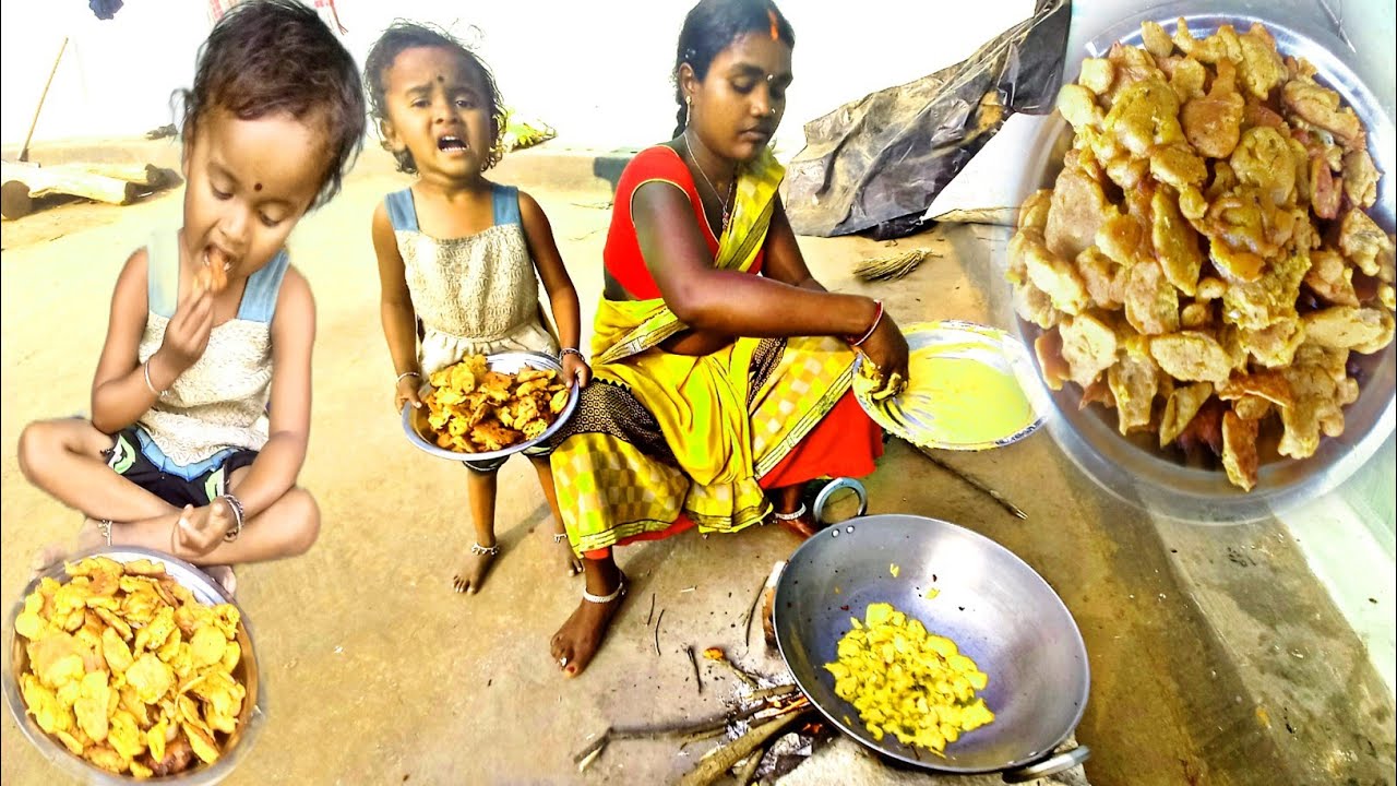 Onion pakoda desi food | pyaj pakoda desi recipe | Santhal traditional ...