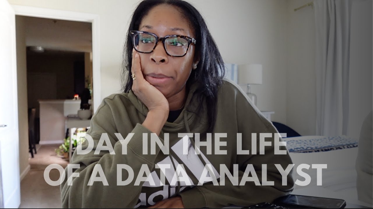 A Day In The Life of a Data Analyst | Career Goals - YouTube