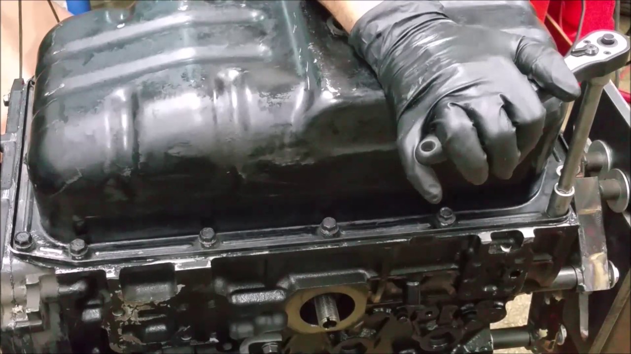 REVISIONE MOTORE YANMAR 4TNE92 4TNE 92 VIDEO quinta parte ENGINE REPAIR ...