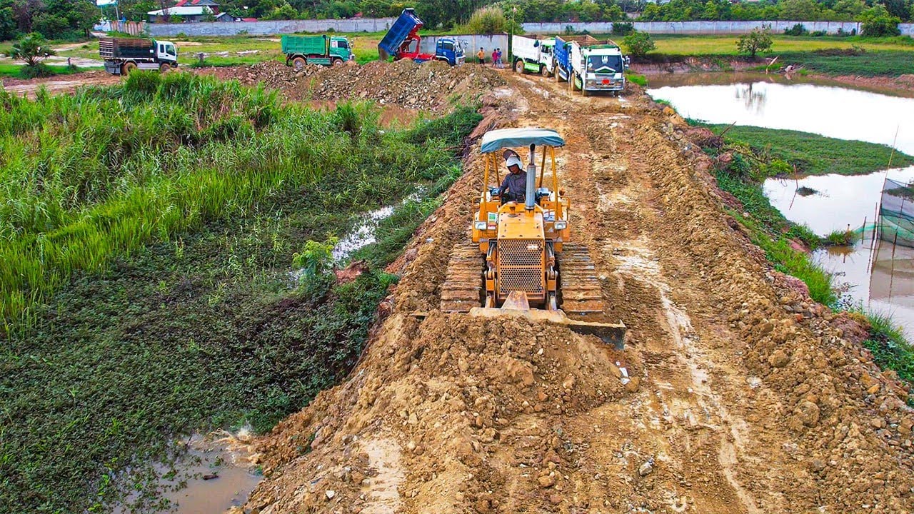 Incredible Project! Work Location Of Skills Komatsu Dozer Building ...