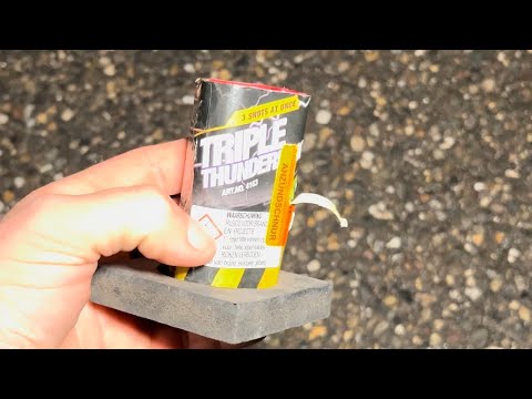 Katan - Triple Thunderking #fireworks #pyro #vuurwerk - YouTube