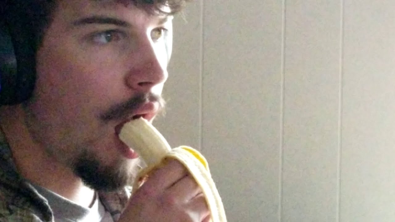 My friend eating a banana - YouTube