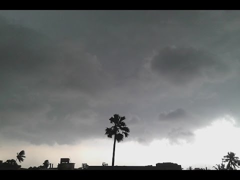 Cyclone Roanu entering Bengal, India - Royanu / Kal Baisakhi Storm in ...