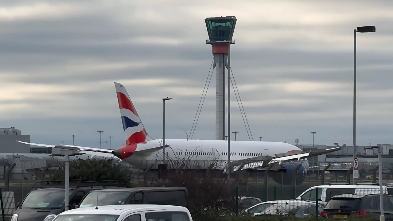 Windy Plane Spotting at London Heathrow Airport! - YouTube