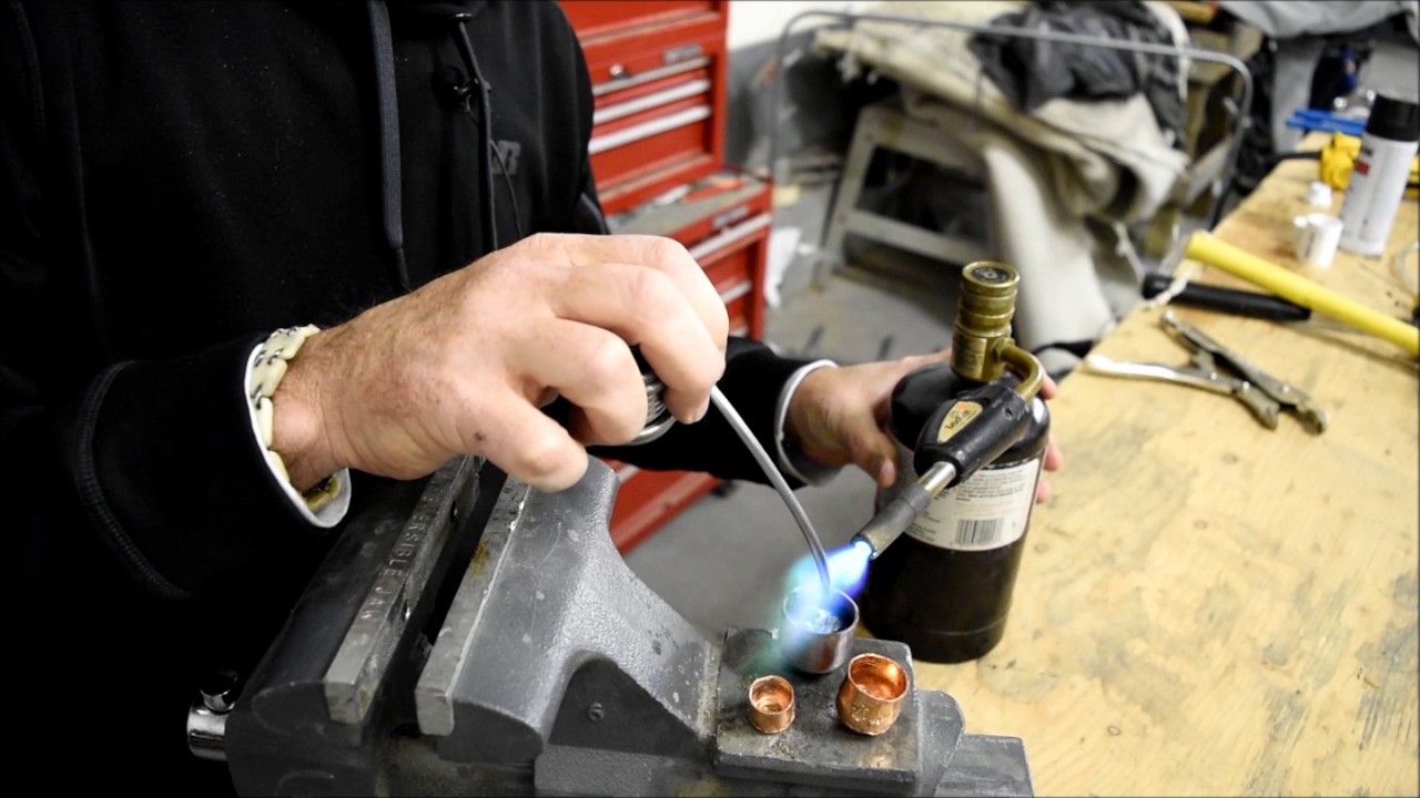 How to make "boppers" for flint knapping. - YouTube