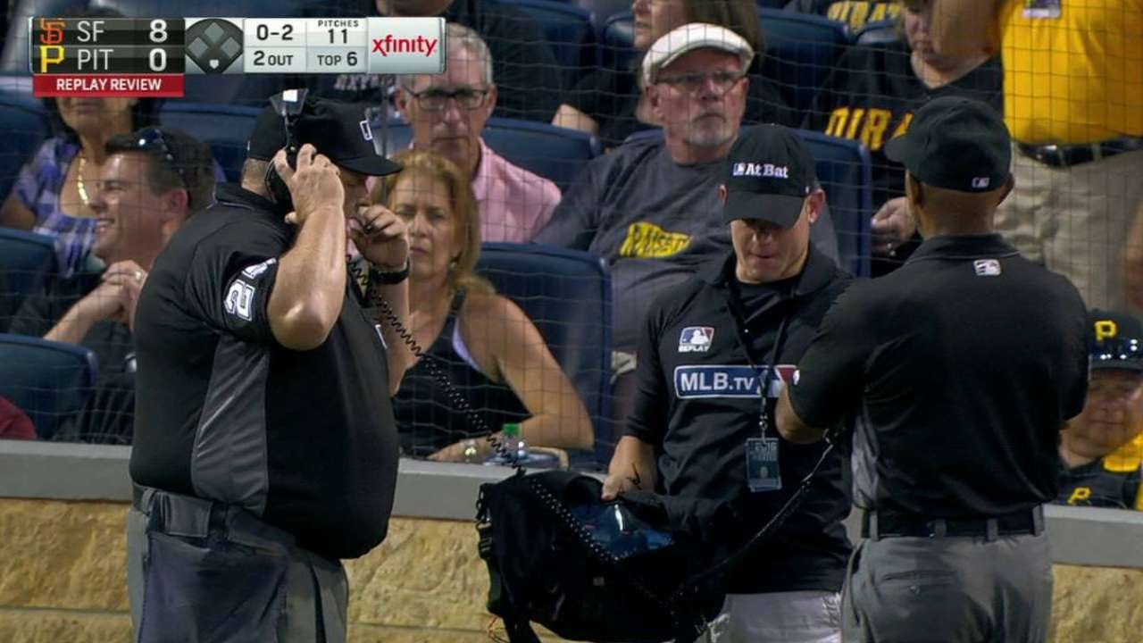 SF@PIT: Belt's double hits the left-field foul line - YouTube