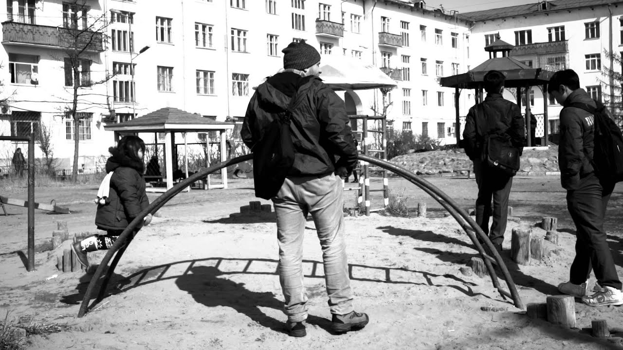 Leica Monochrom Jacob Aue Sobol ARRIVALS AND DEPARTURES - YouTube