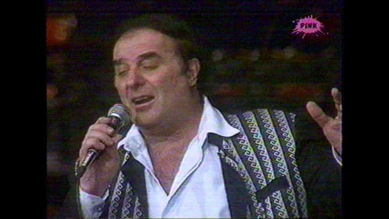 Miki Jevremovic o koncertu u Sava centru - YouTube