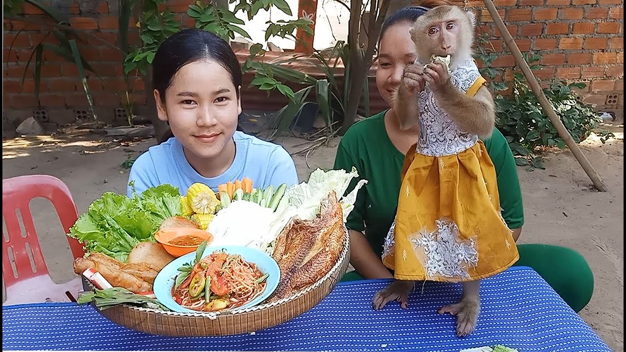Surprise tasty delicious ! yummy eating tasty food with family yaya ...