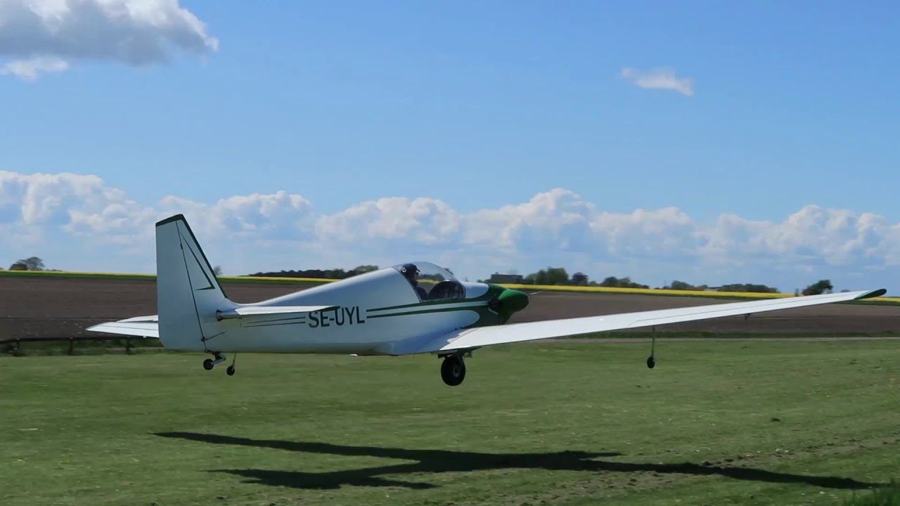 Fournier RF 4D flying to Aces High March - YouTube