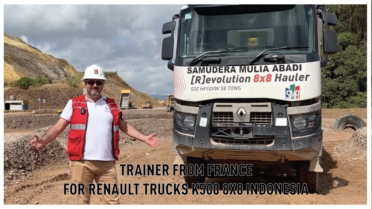 Expert Trainer from France for Renault Trucks K500 8x8! - YouTube