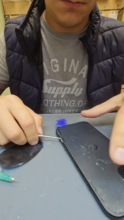 Замена заднего стекла на Iphone 15 😱Шок контент Лайфхак лайфак