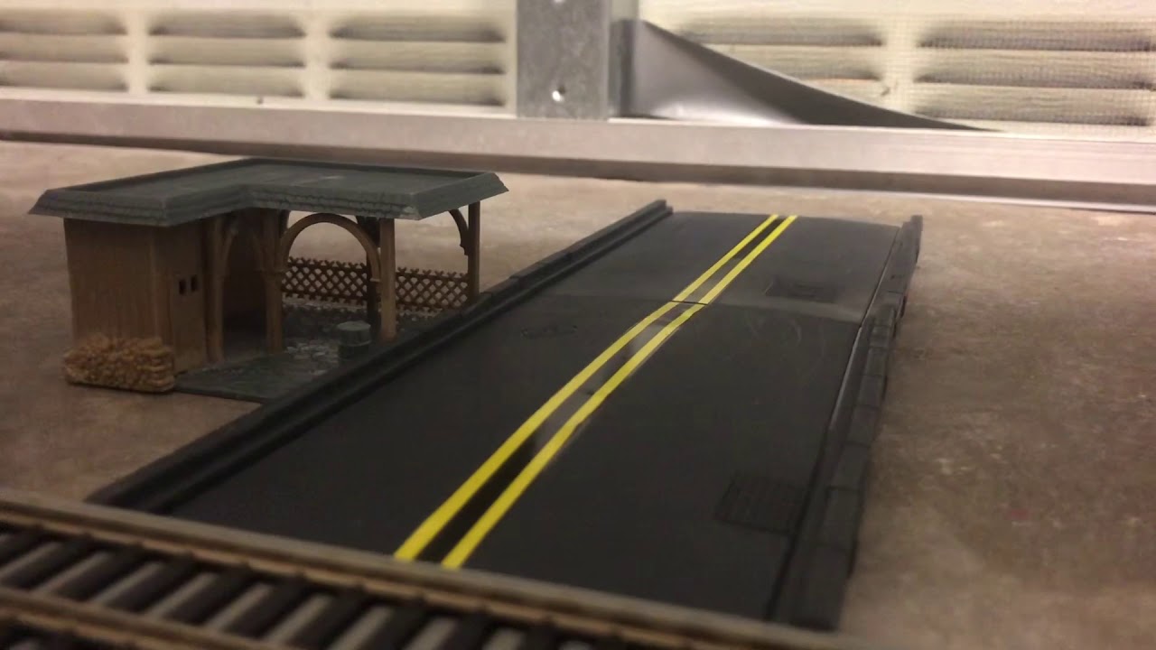 Rocko’s Modern Life (Real Life Train Scene) - YouTube