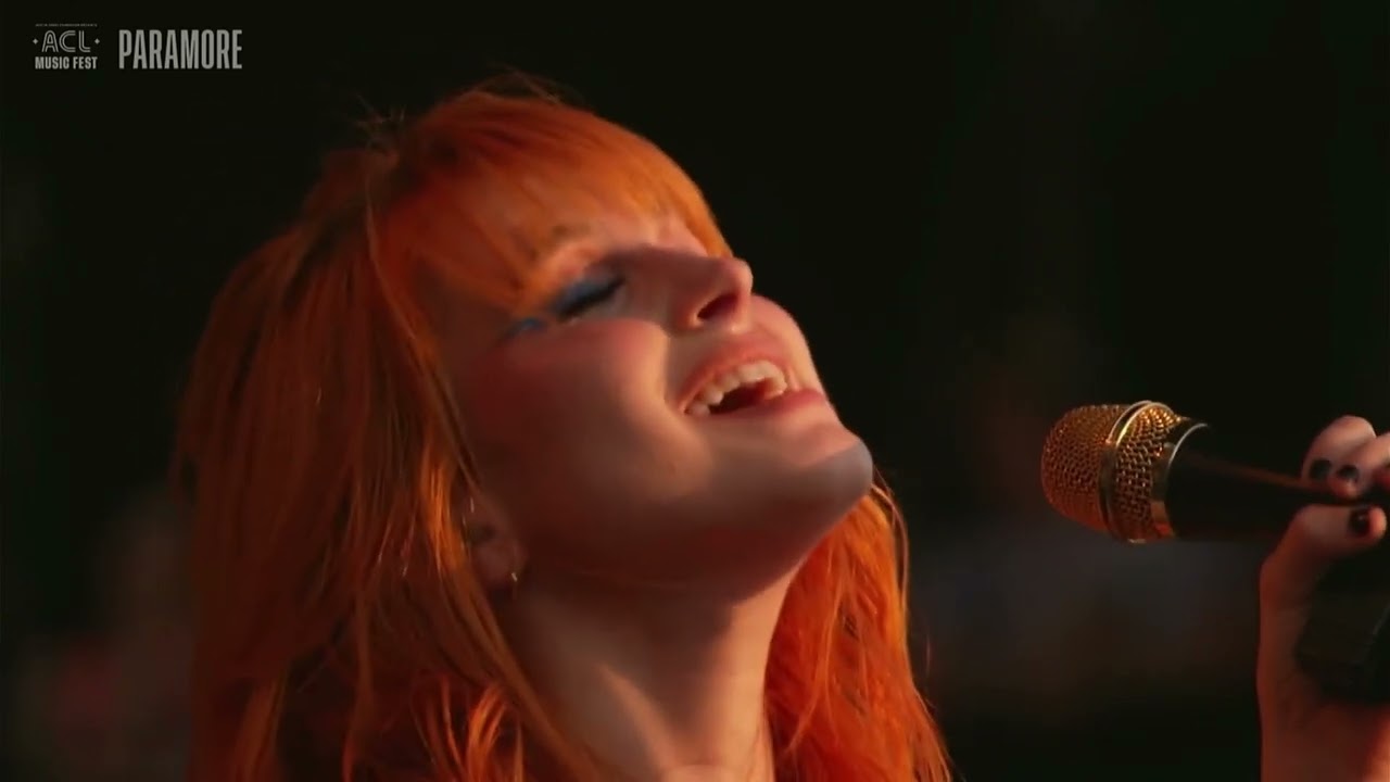 Paramore - Misguided Ghosts LIVE @ ACL - YouTube