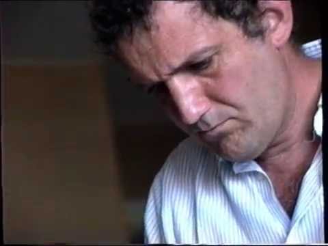 Alain COMBIER - artiste graveur - dans son atelier à Antibes (06 ...