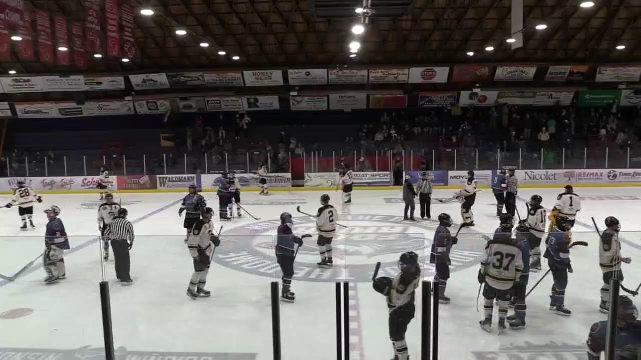 Eagle River Falcons Vs Depere Deacons GLHL 2025 Game 9 - YouTube