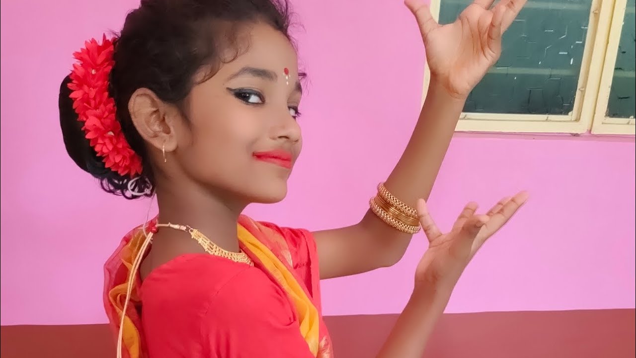 #dance with Trisha paul#song #ঝুন ঝুন ময়না নাচনা ️ ️ ️ - YouTube