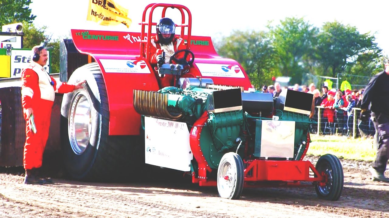 Red Thunder 4500kg Modified - Danish Tractor Pulling - YouTube