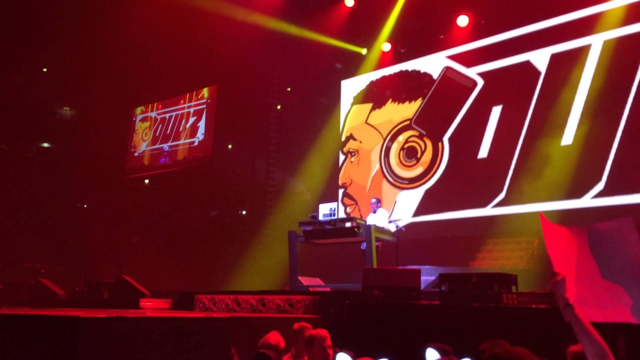 [HD] DJ Dubz Live @ The Honeymoon Tour 2015 in Cologne - YouTube