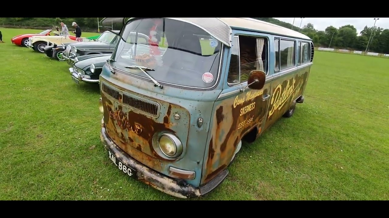 Lovely VW rat bus. Fantastic patina. Great thing. - YouTube