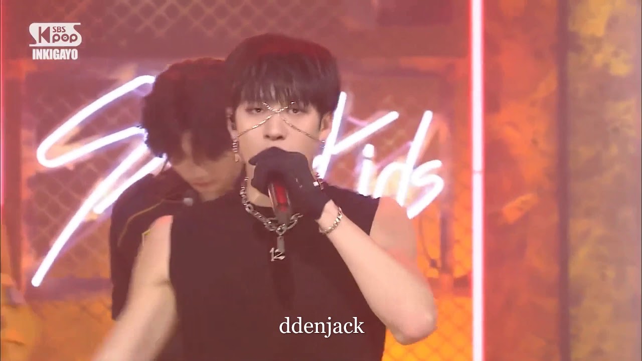 [Stray Kids - God's Menu live] Bang Chan's singing part only - YouTube