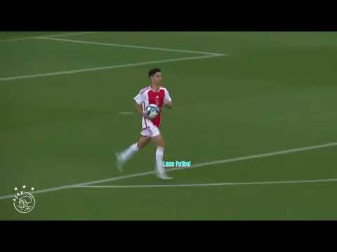 Emre Unuvar (2008)-Ajax future 9. - YouTube