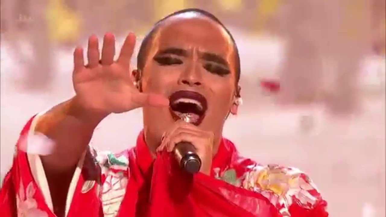 Sean Miley Moore got EVERYONE Impressed with his song! - YouTube Music