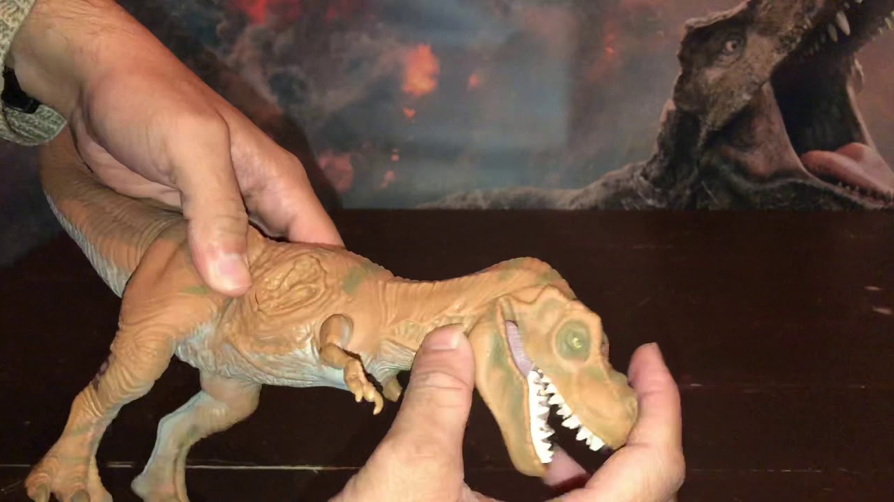 Review - jurassic park / young tiranosaurus rex - kenner - YouTube