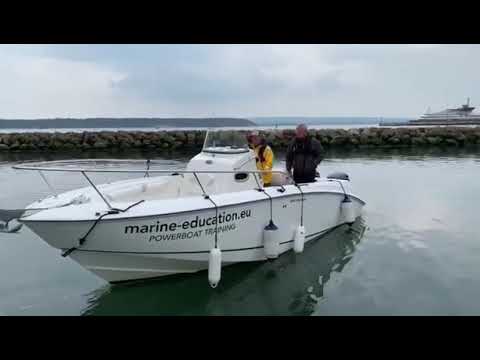 First Experience Twin Outboard Engine Training with Yamaha Outboards ...