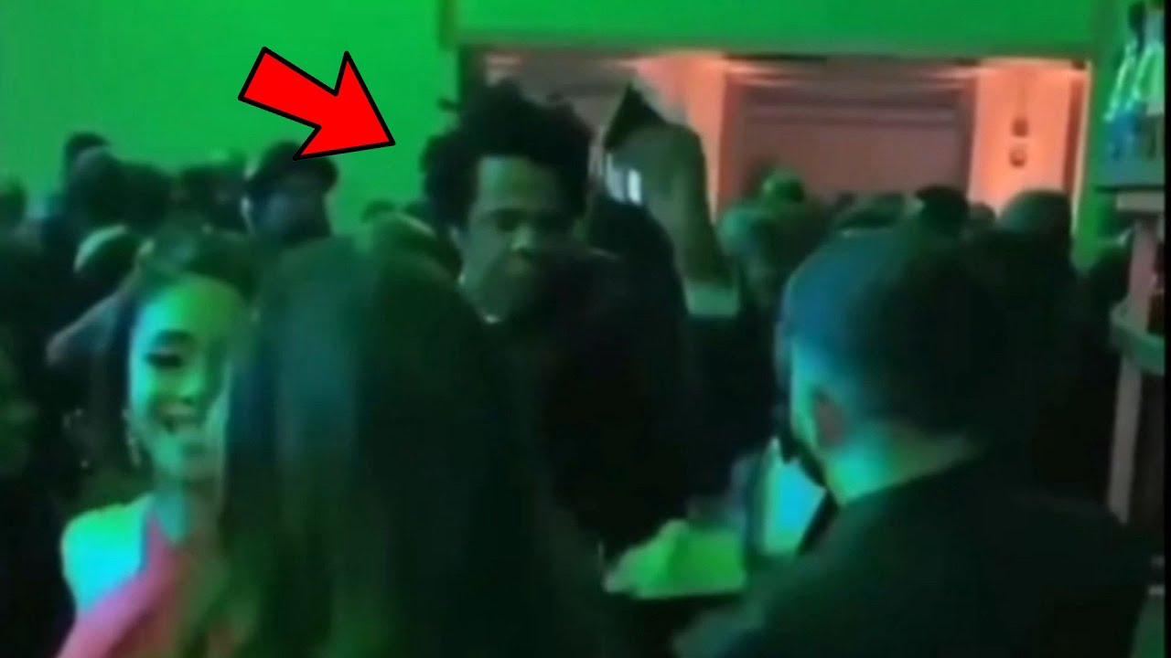 Exclusive Footage: Jay-Z & Diddy Caught Taking Phones At Freak-Off ...