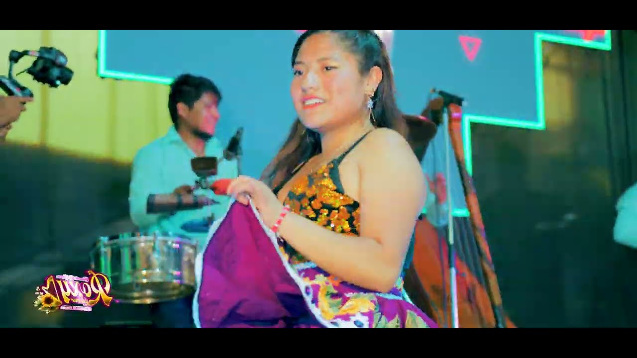 ROXY DEL AMOR AGUACERITO CORDILLERANO ♫ VIDEO EN CONCIERTO CANAL ...