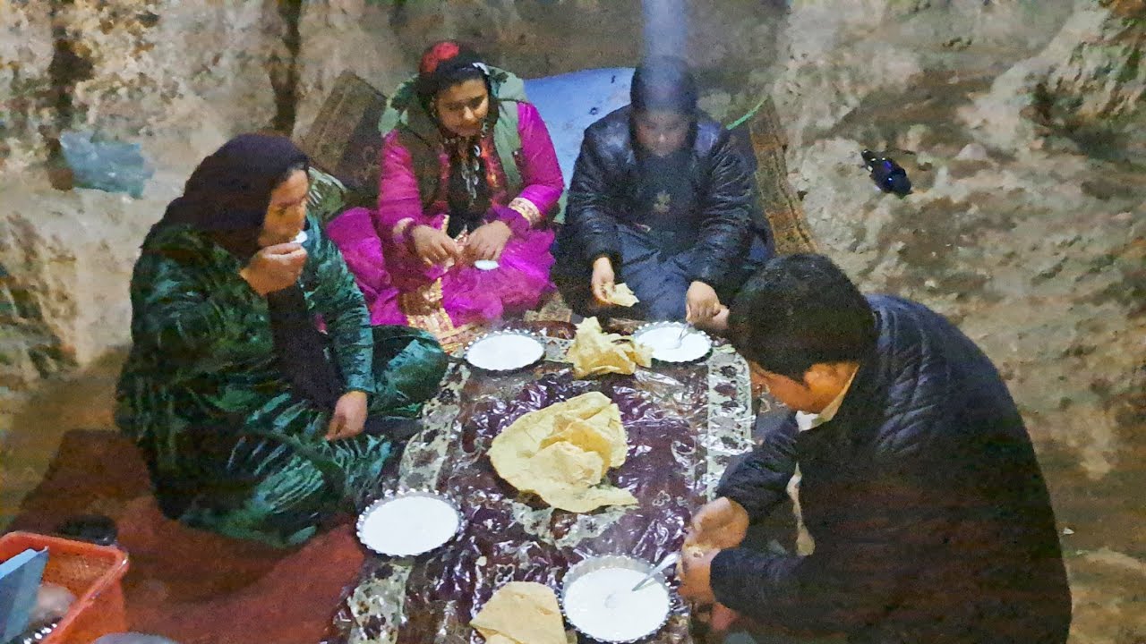 Cave Cooking: Life in the Cave and the Art of Cooking in Harsh ...