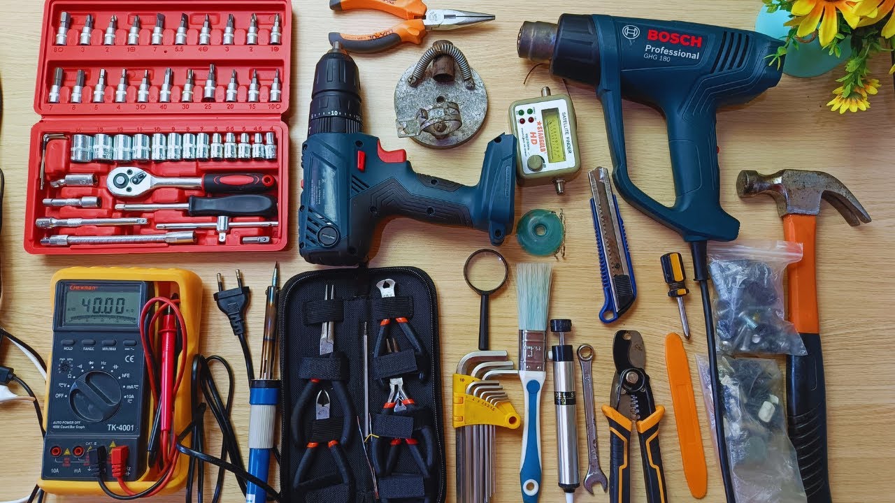 Let me show you my PRO Electronics repair tools - YouTube