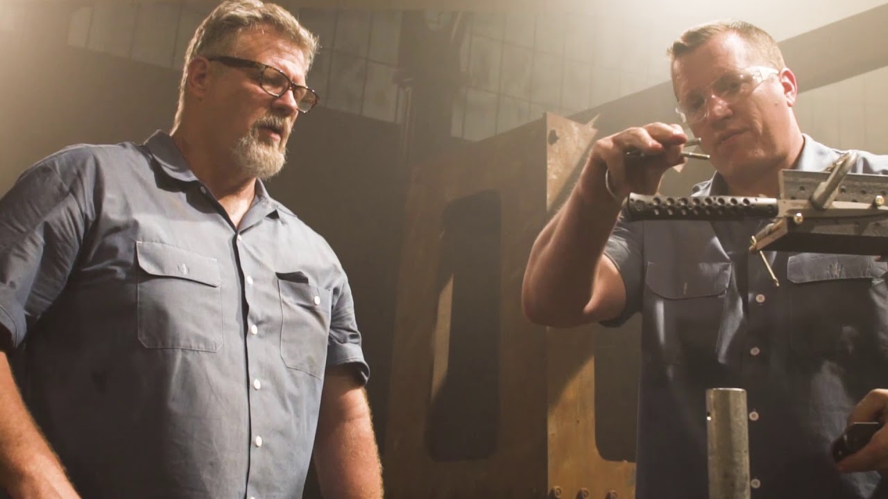 COLD STEEL- IRON PROOF 2018- Ti-Lite 6" (Zy-Ex Handle) - YouTube