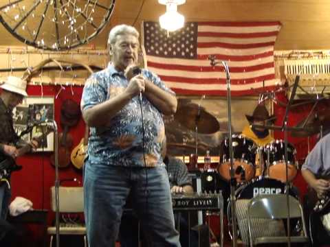 Freddie Lee Sings " Rub It In " - YouTube