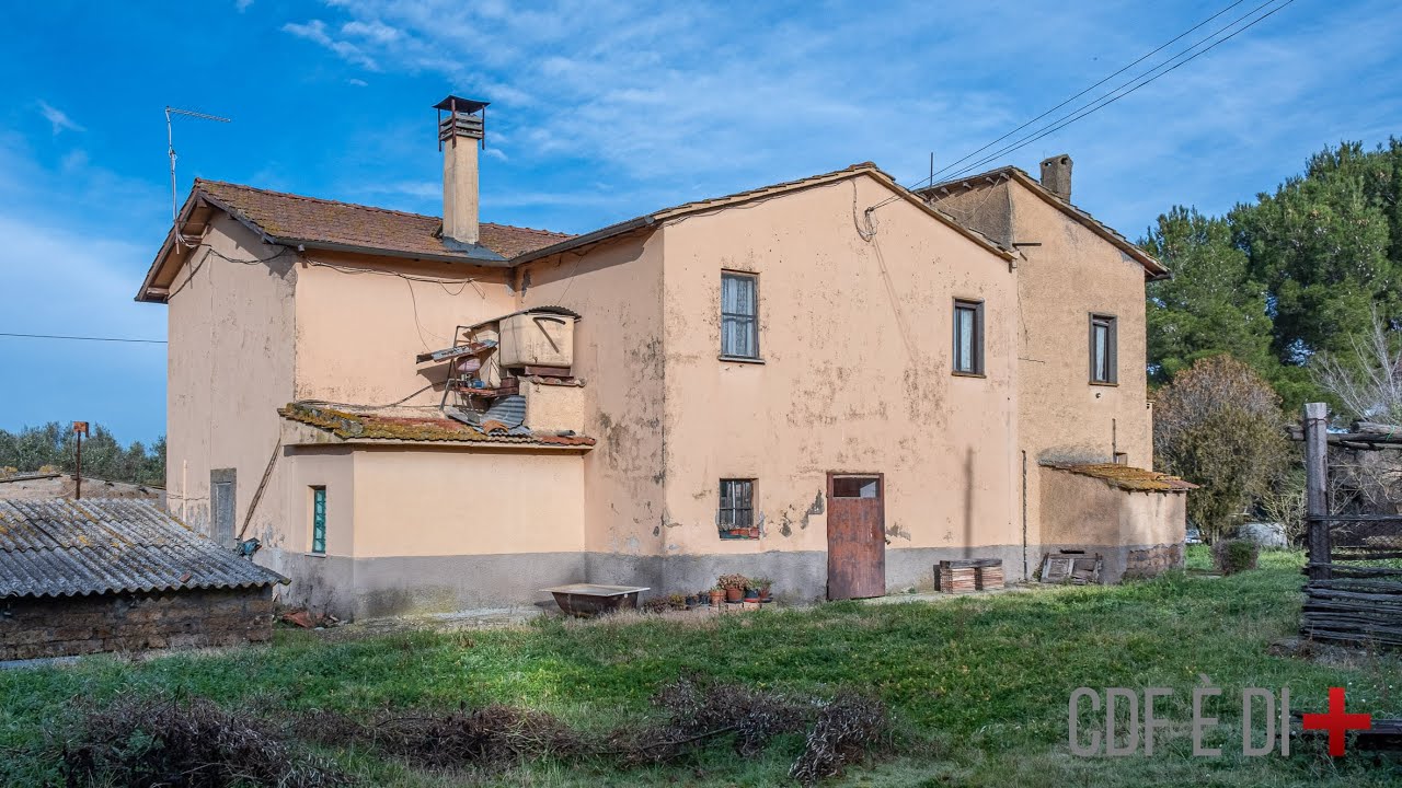 Visita dell'immobile | Vetralla (VT), Italy | Casale in campagna da ...