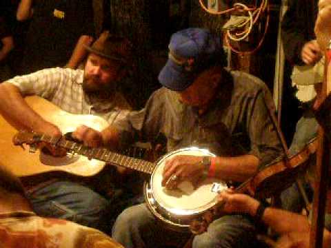 Bill Birchfield playing left-handed, upside-down, backwards banjo - YouTube