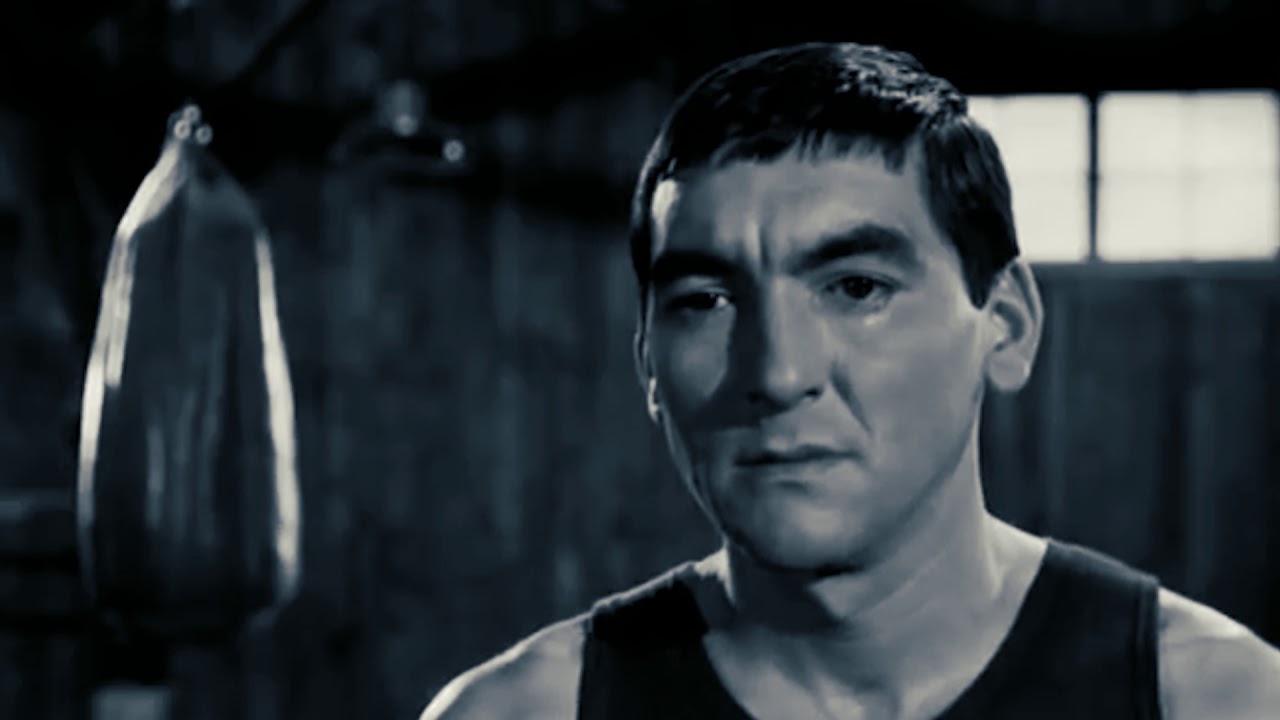 Tadeusz "Teddy" Pietrzykowski - bokser z Auschwitz. - YouTube