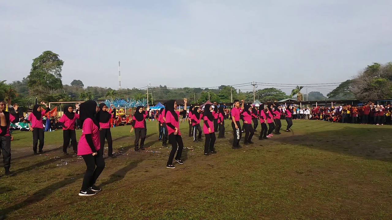 PANAMA HARI SUKAN SMK TIWA BATU GAJAH - YouTube